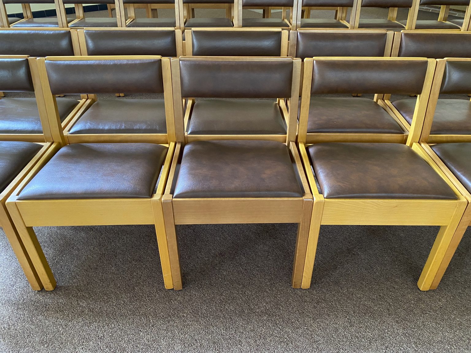 Weer naar de mis: vragen & antwoorden - Emmaüsparochie